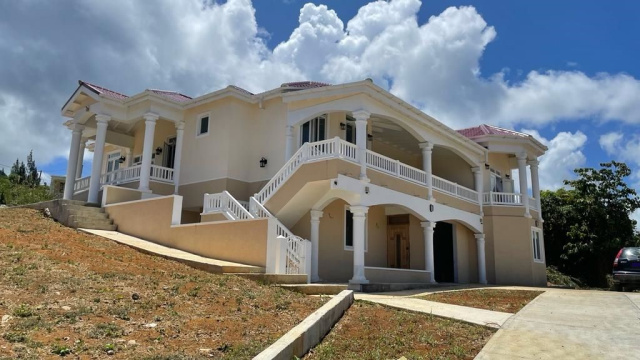Dominica real estate, house for sale in Portsmouth, Dominica.